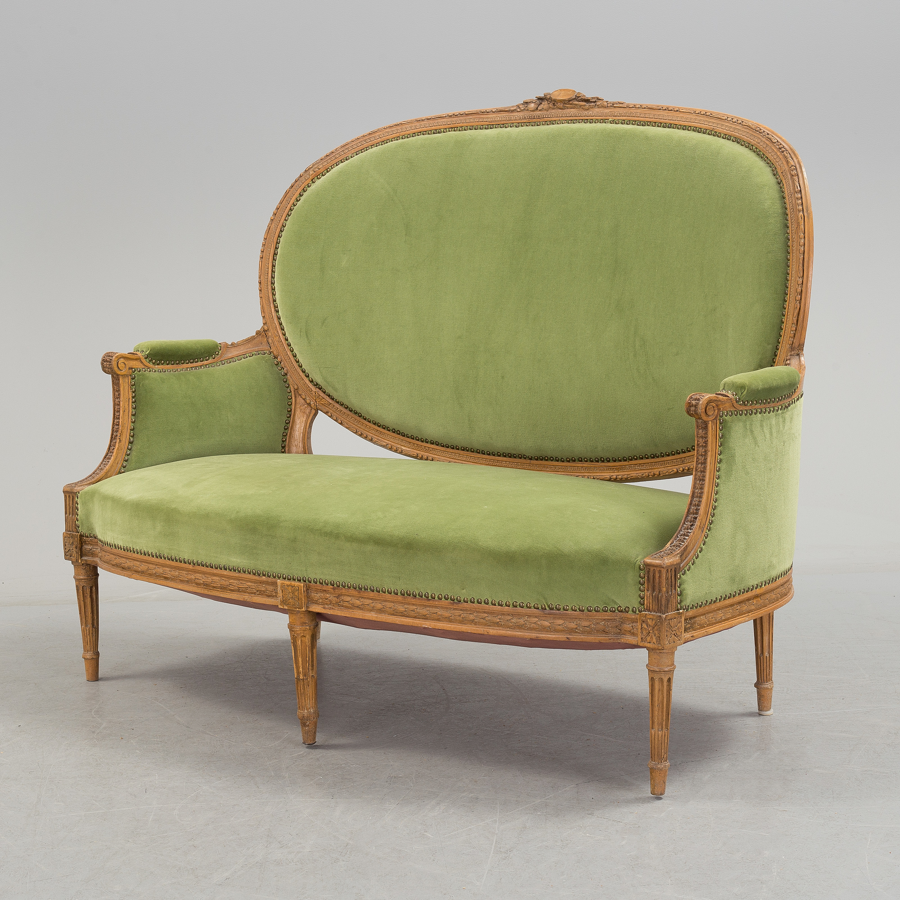 SOFFA, Louis Seize-stil, 1900-talets första hälft. - Bukowskis