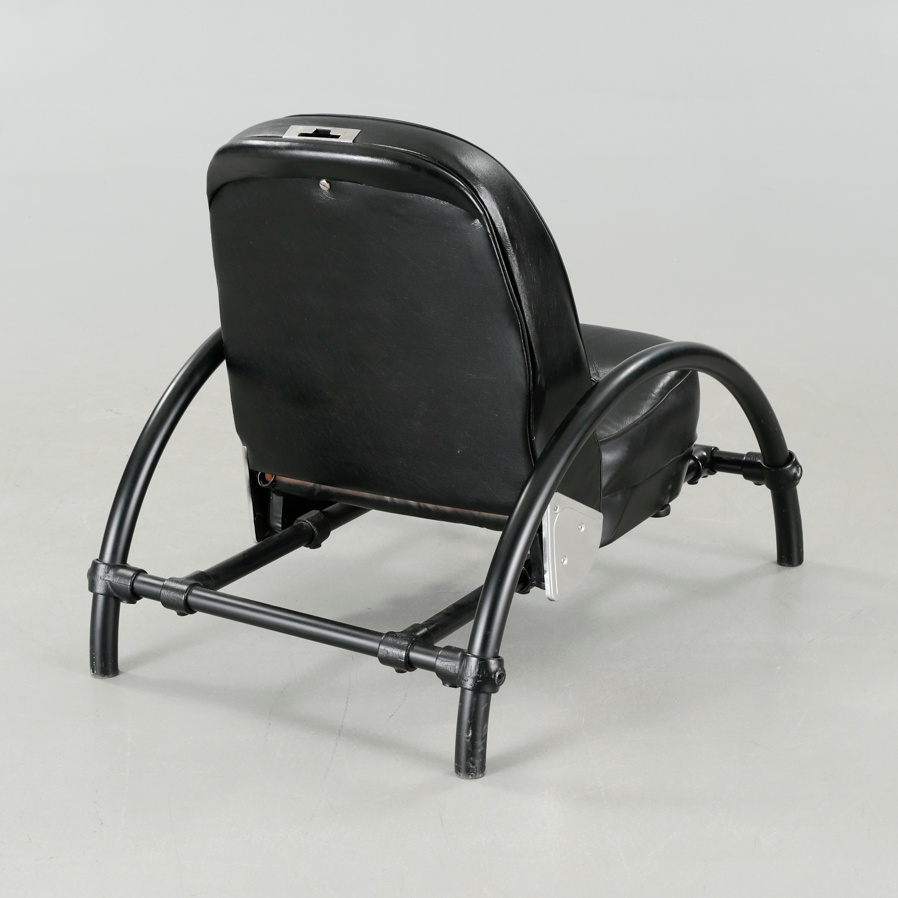 "Rover chair" by Ron Arad, One Off Ltd, London, 1980s. - Bukowskis
