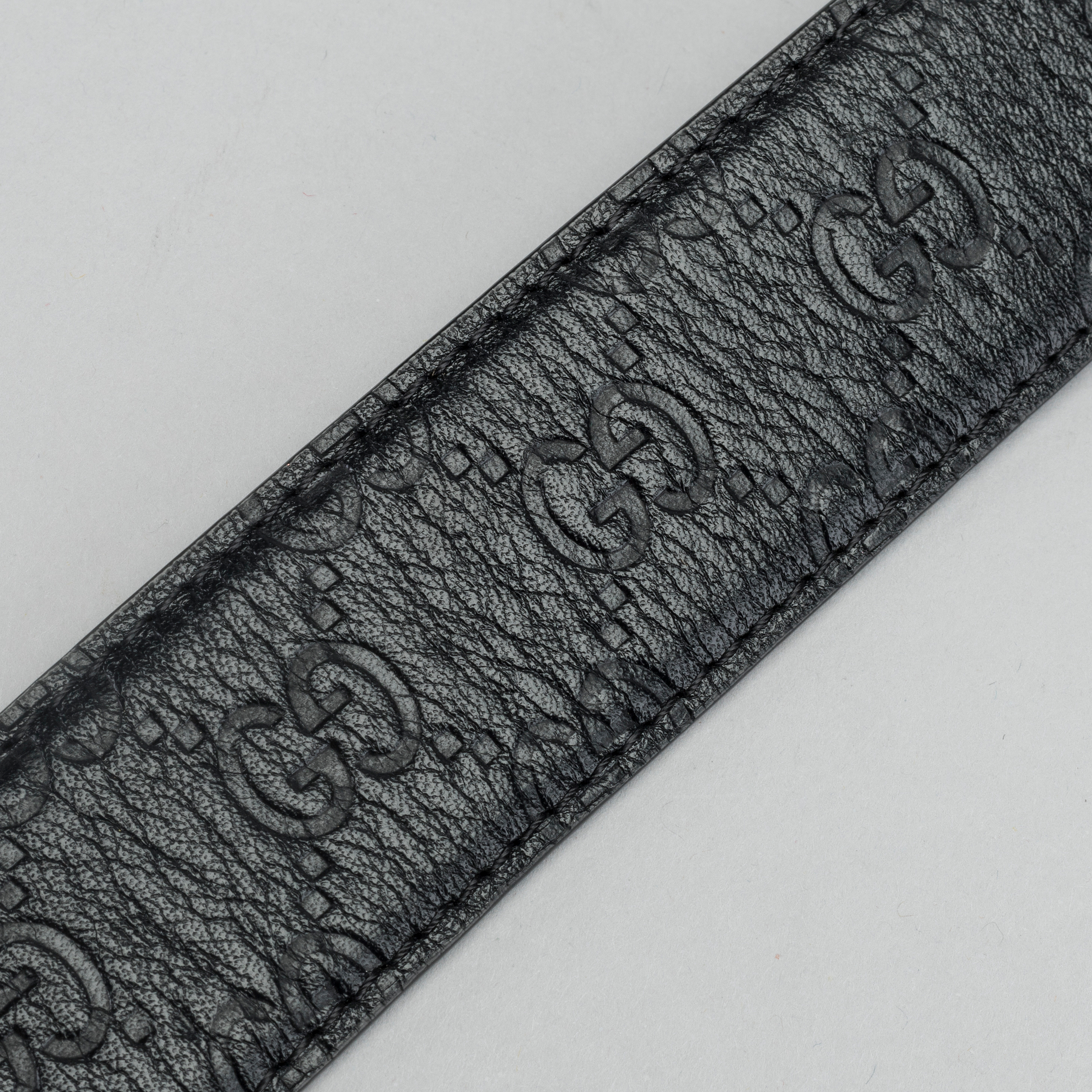 GUCCI, "Signature" bälte. - Bukowskis