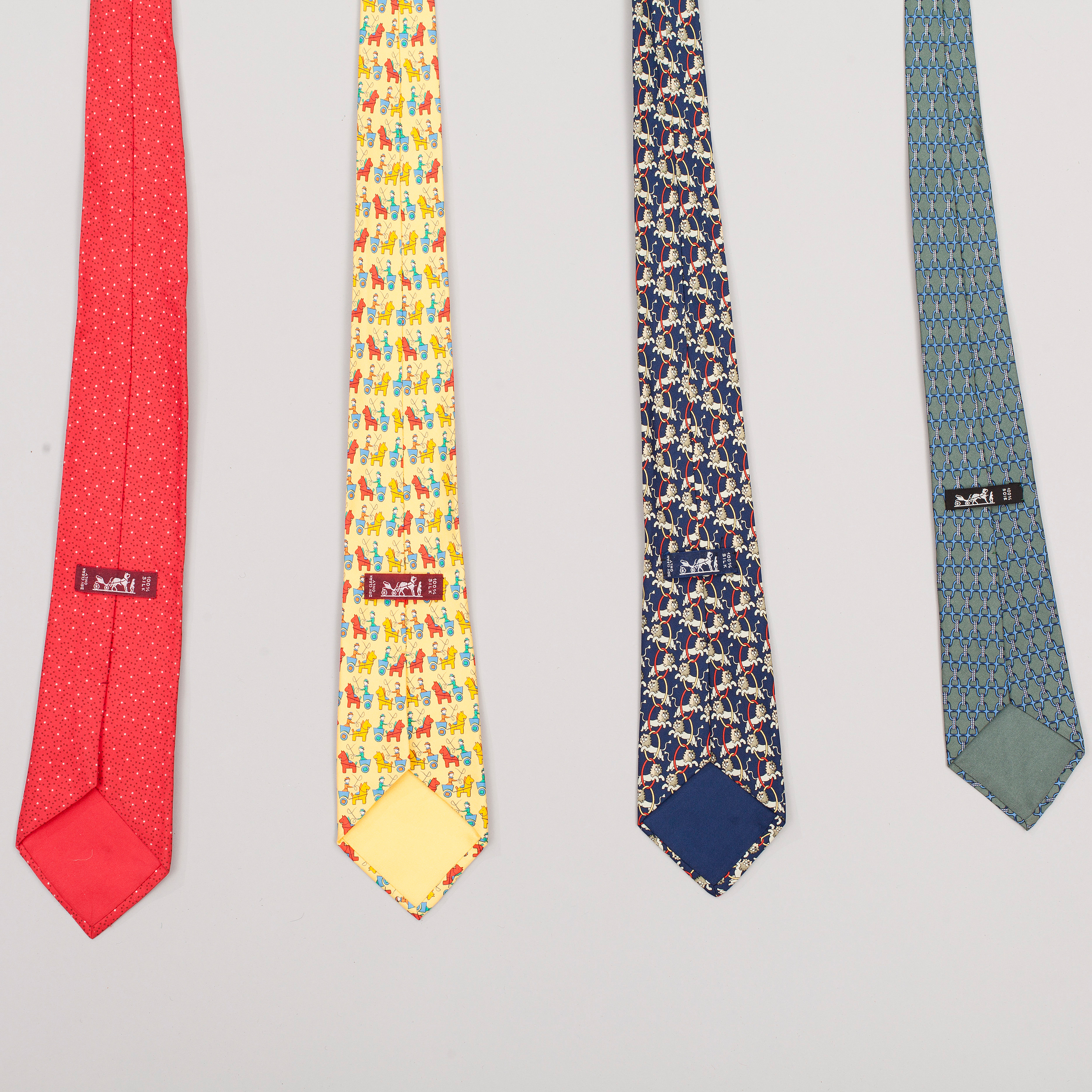 SLIPSAR, 4 st, Hermès. - Bukowskis