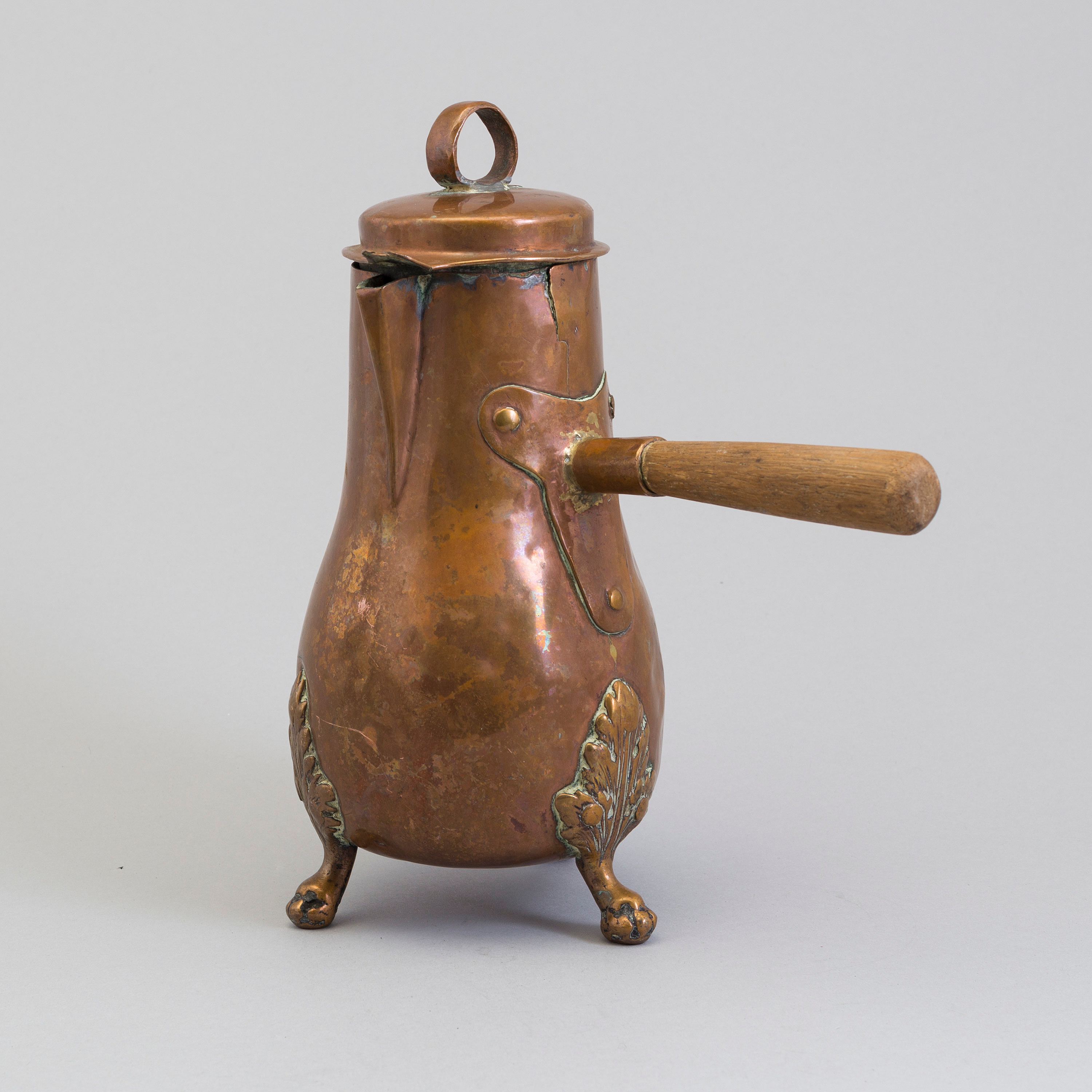 AN 18TH CENTURY COPPER COFFEE POT. - Bukowskis