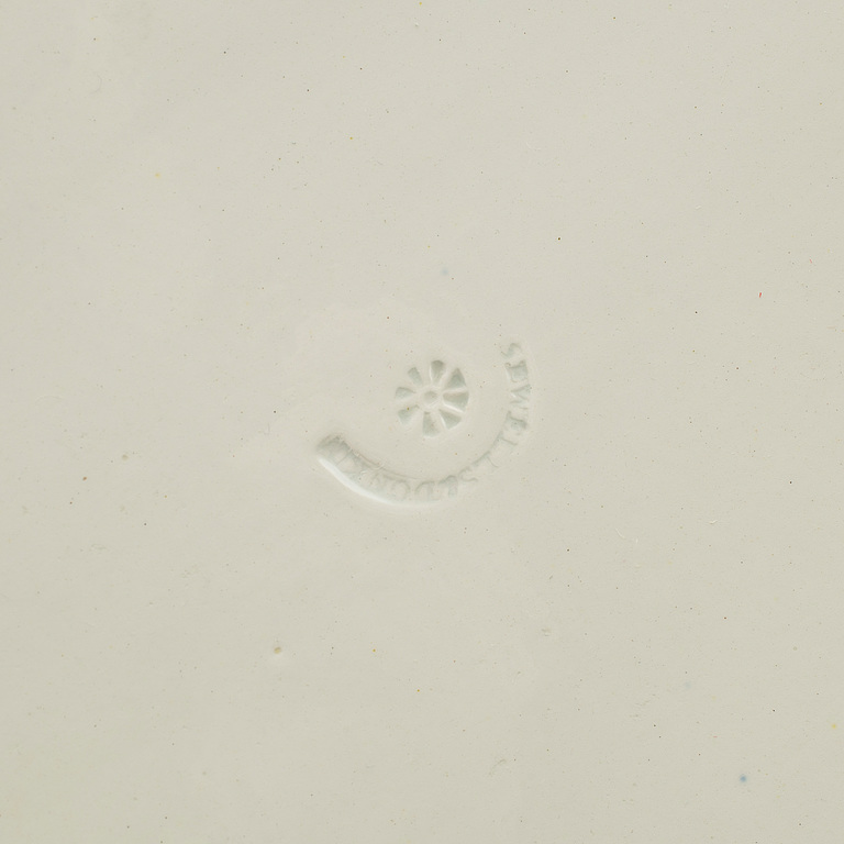 A CREAMWARE JARDINIERE AND PLATE, St Anthony's Pottery (Sewell Donkin ...